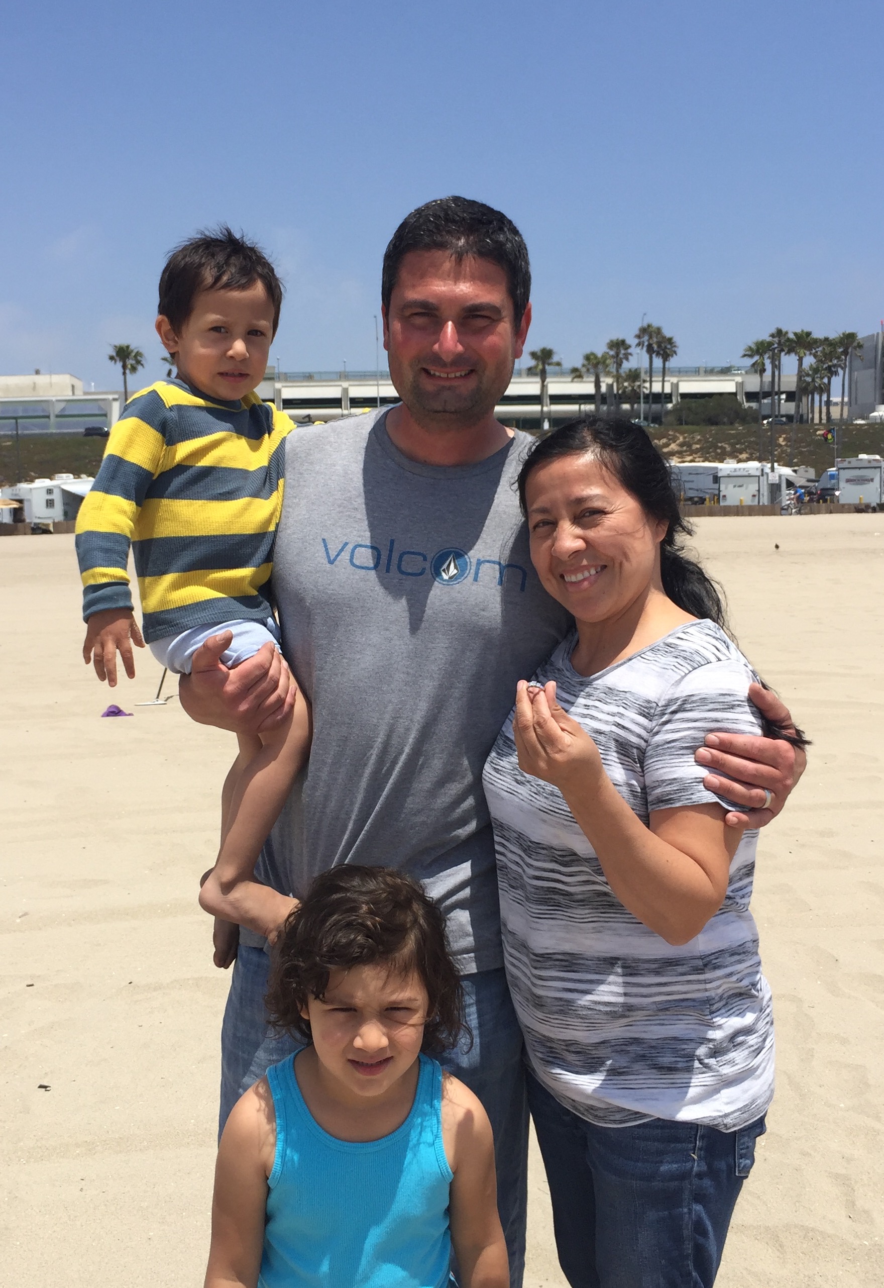 Diamond Wedding Ring Lost In Sand Dockweiler State Beach CA Found diamond-wedding-ring-lost-in-sand-dockweiler-state-beach-ca-found