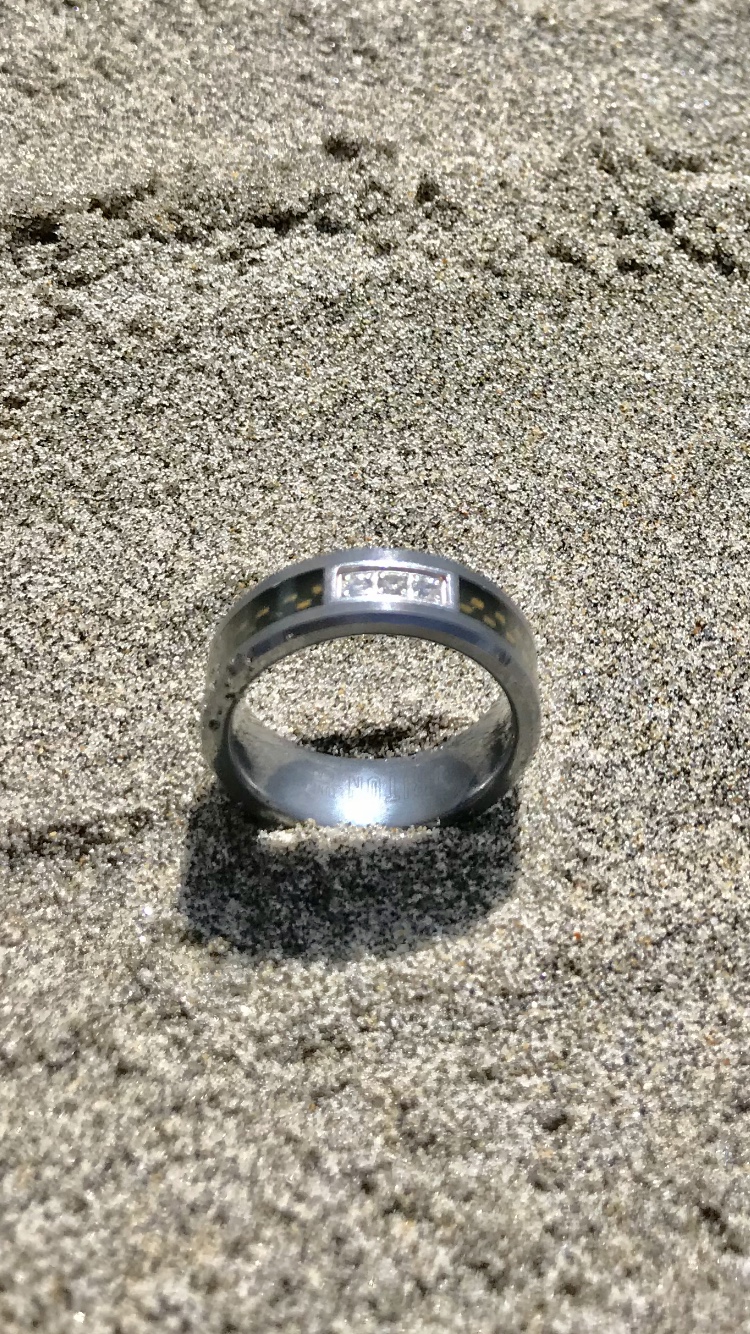 Carlsbad Metal Detector Guy finds lost ring