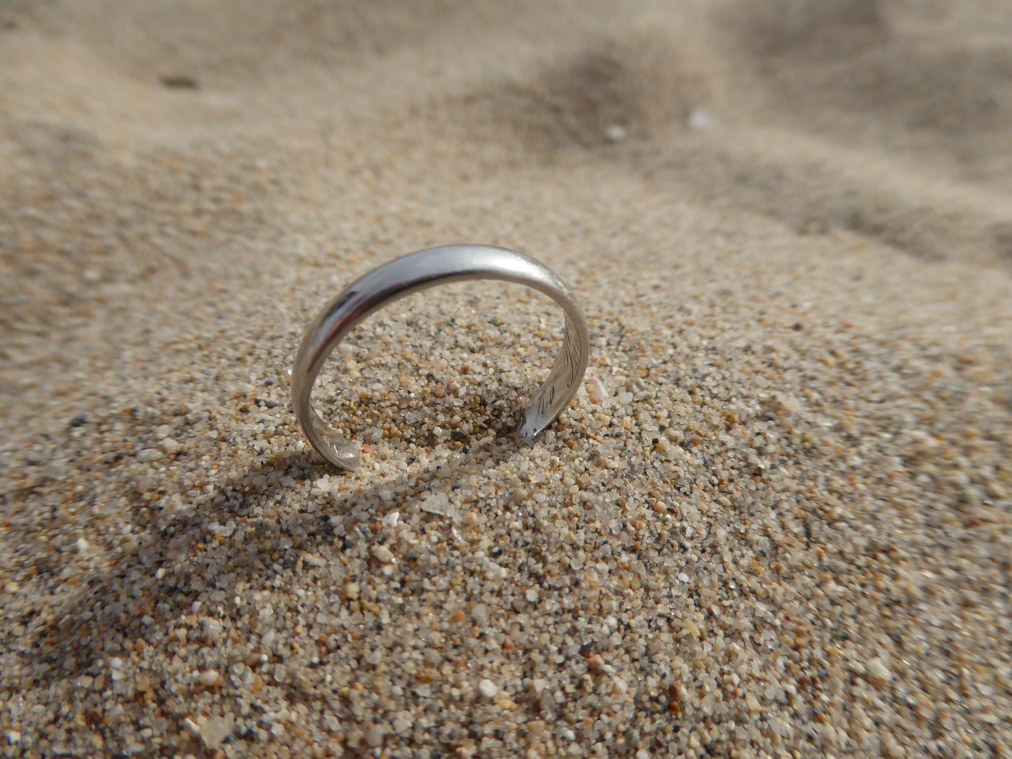 Heirloom Wedding Ring Lost in Newport Beach...Found and Happily Returned.