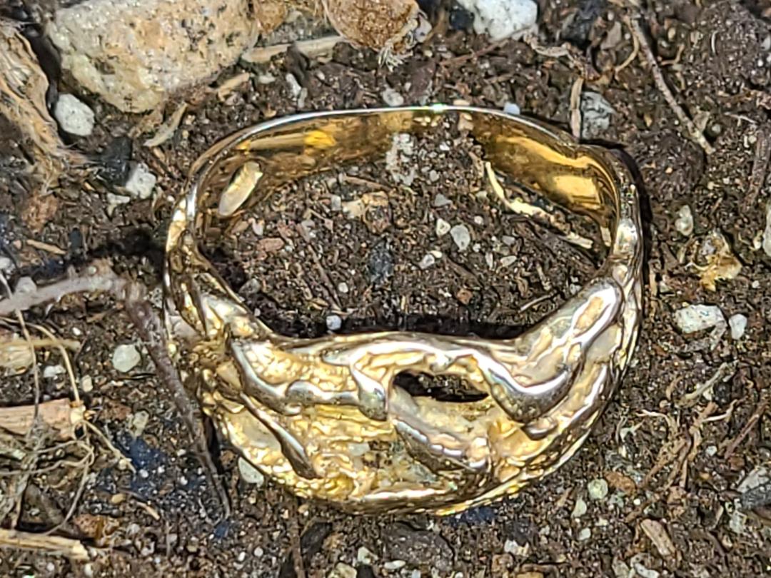 Unique Gold Wedding Ring Lost in the Yard in Palos Verdes Estates ...