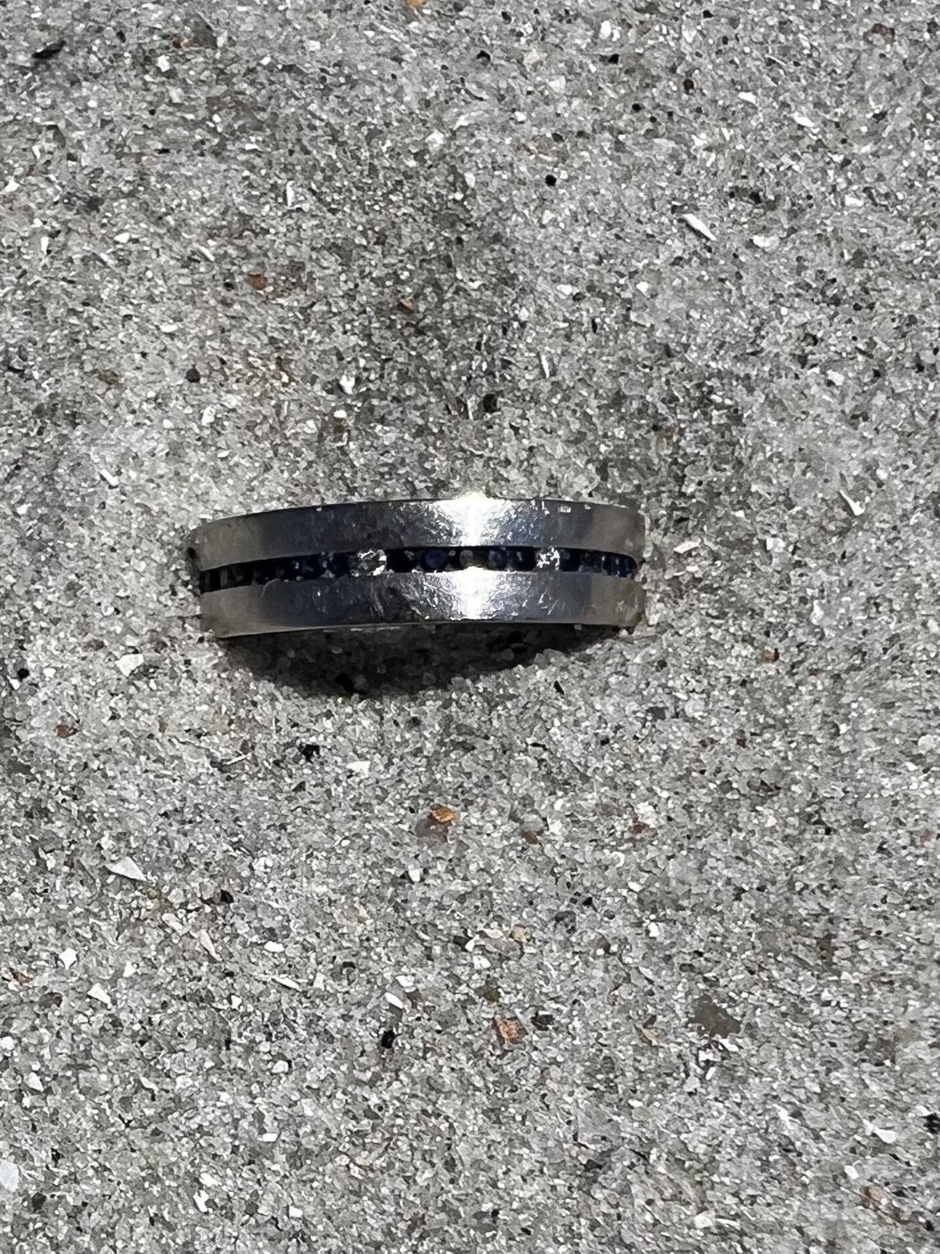 Man’s White Gold Wedding Band Lost in the Surf, Found and Returned ...