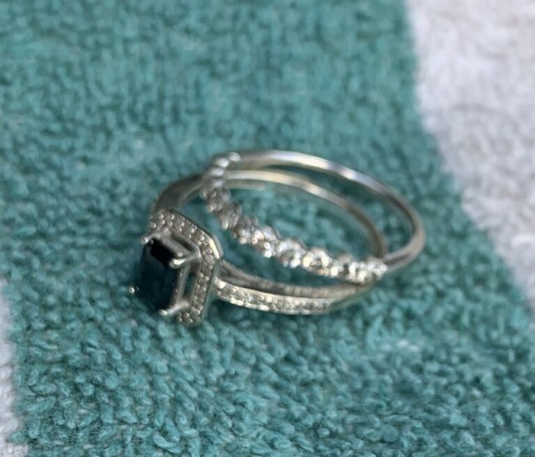 Lost White Gold Diamonds & Sapphire Rings at Hilton Hawaiian Village ...