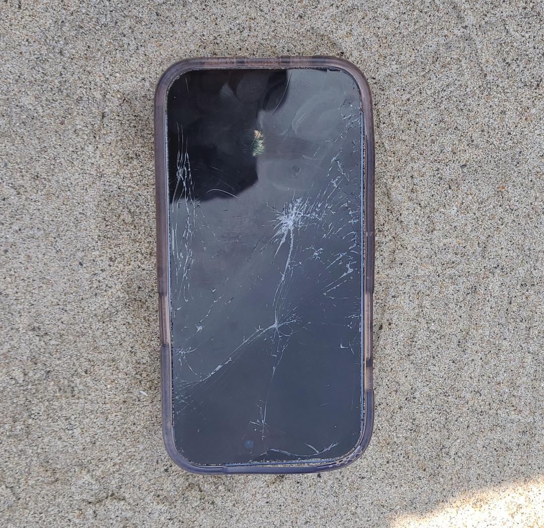 Cell Phone Lost in the Sand at Santa Monica Beach...Found and Returned.