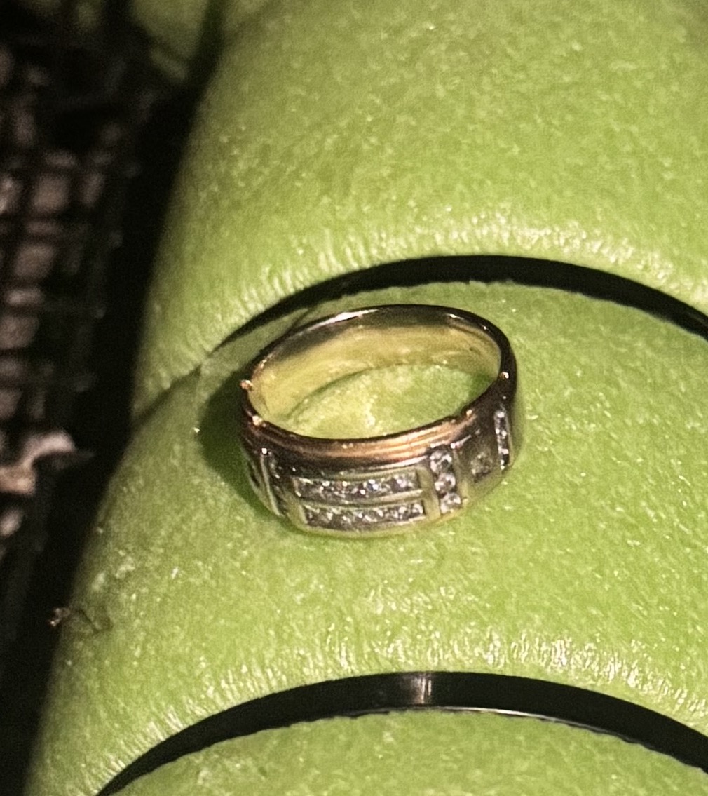 Lost wedding ring in the water, Astatula, Florida...Found with a metal ...