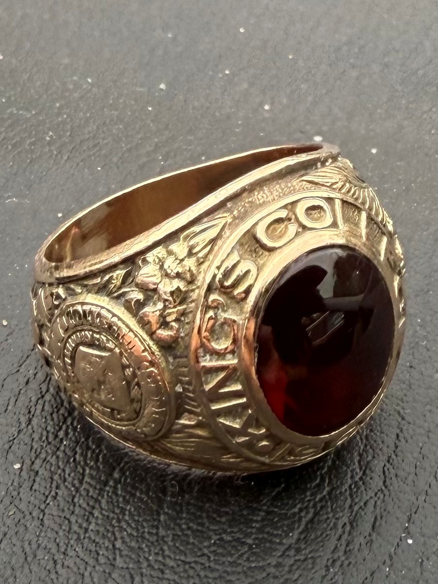 Huge Gold Class Ring Lost, Recovered and Returned in Rehoboth Beach, DE!!!